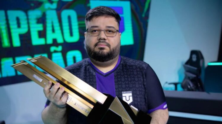 VALORANT: LOUD announces Peu as coach